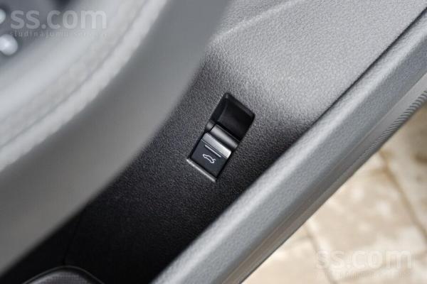 Balts Audi E-Tron 2022 Rīga, ar dzinēja tilpumu 0.00 L un nobraukumu 23 tūkst. km par 43850 €, foto 8 vietnē AUTOMOTO.COM.LV