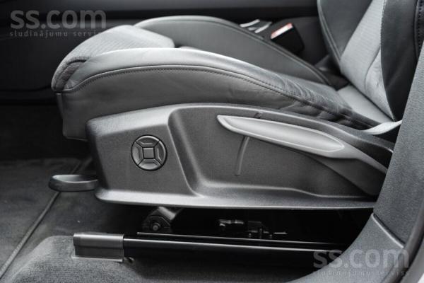 Balts Audi E-Tron 2022 Rīga, ar dzinēja tilpumu 0.00 L un nobraukumu 23 tūkst. km par 43850 €, foto 9 vietnē AUTOMOTO.COM.LV