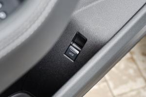 Balts Audi E-Tron 2022 Mārupe, ar dzinēja tilpumu 0.00 L un nobraukumu 23 tūkst. km par 43850 €, foto 9 vietnē AUTOMOTO.COM.LV