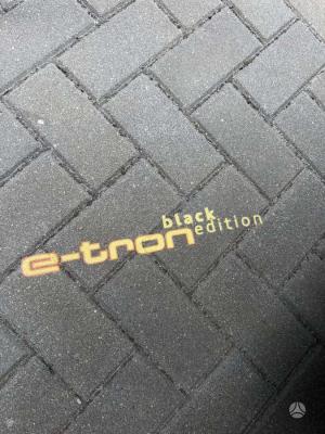 Белый Ауди E-Tron 2022 в Вильнюс, объемом двигателя 0.00 л и пробегом 34 тыс. км за 37500 €, фото 39 на AUTOMOTO.COM.LV