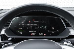 Белый Ауди E-Tron 2022 в Рига, объемом двигателя 0.00 л и пробегом 89 тыс. км за 39950 €, фото 20 на AUTOMOTO.COM.LV