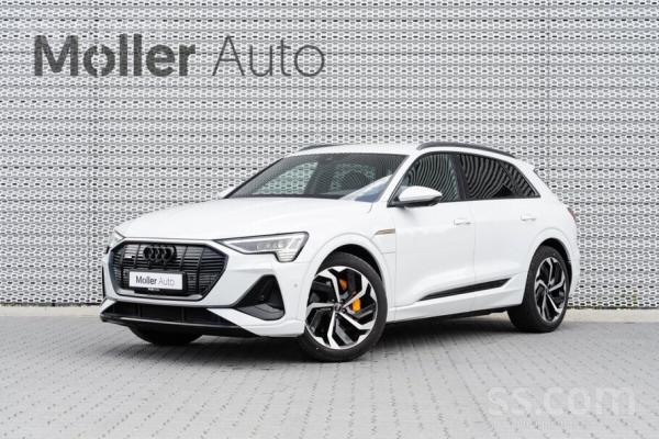 White Audi E-Tron 2022 in Riga, with an engine capacity of 0.00 L and mileage of 34 thousand km for 42000 €, photo 1 on AUTOMOTO.COM.LV