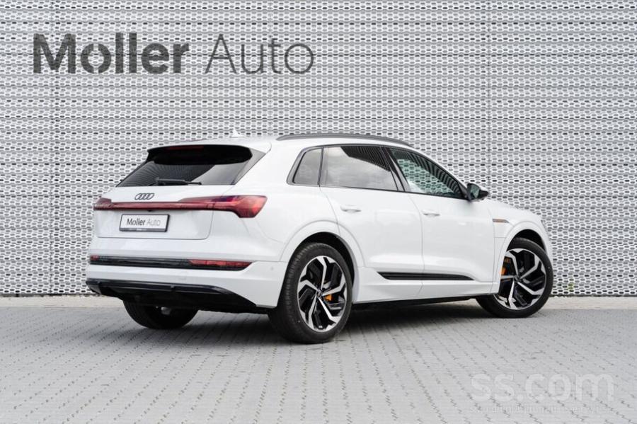 Balts Audi E-Tron 2022 Rīga, ar dzinēja tilpumu 0.00 L un nobraukumu 34 tūkst. km par 42000 €, foto 5 vietnē AUTOMOTO.COM.LV