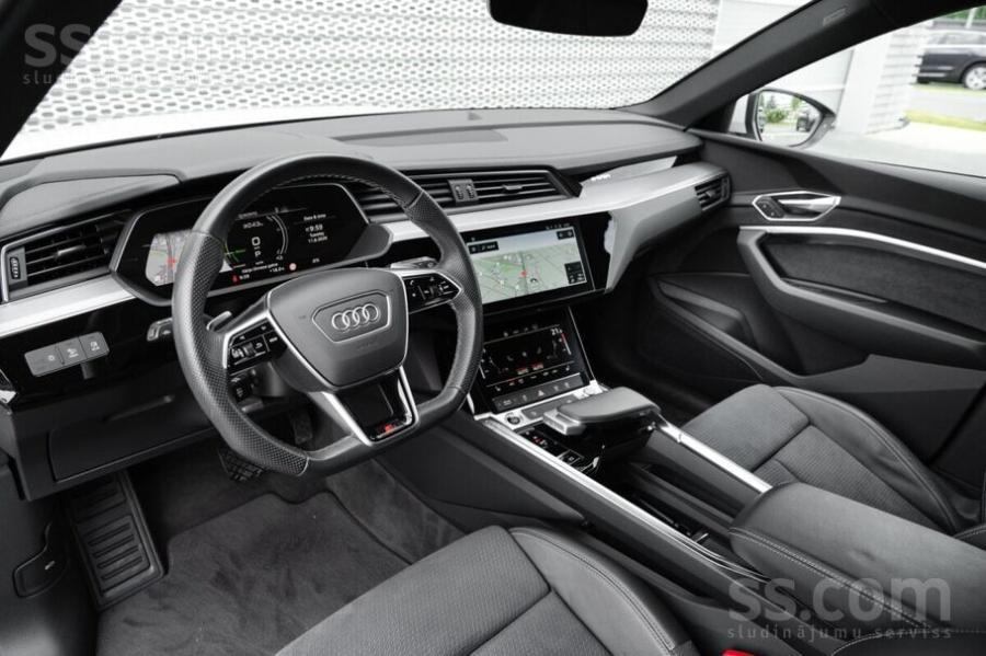 Balts Audi E-Tron 2022 Rīga, ar dzinēja tilpumu 0.00 L un nobraukumu 34 tūkst. km par 42000 €, foto 12 vietnē AUTOMOTO.COM.LV