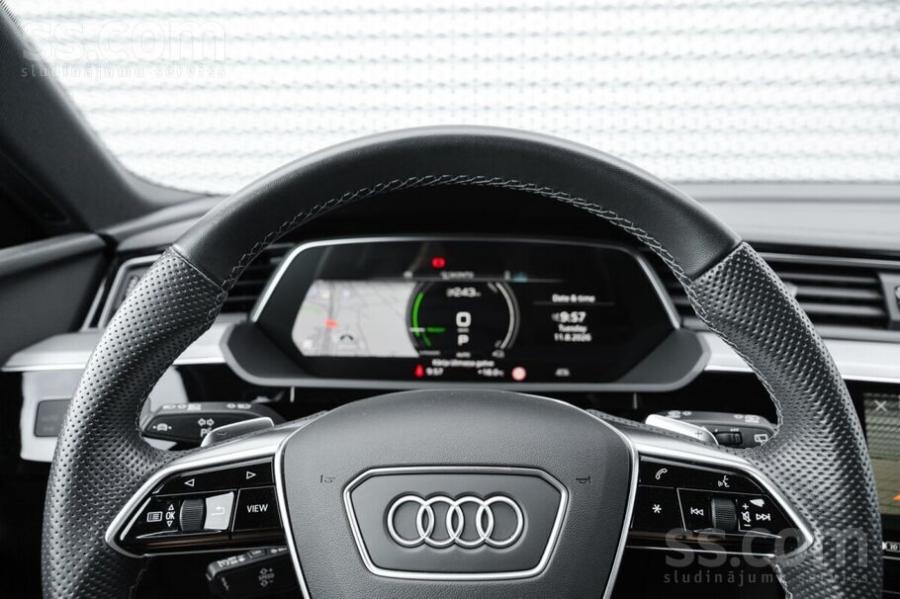 Balts Audi E-Tron 2022 Rīga, ar dzinēja tilpumu 0.00 L un nobraukumu 34 tūkst. km par 42000 €, foto 17 vietnē AUTOMOTO.COM.LV