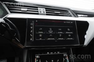 Balts Audi E-Tron 2022 Rīga, ar dzinēja tilpumu 0.00 L un nobraukumu 34 tūkst. km par 42000 €, foto 22 vietnē AUTOMOTO.COM.LV
