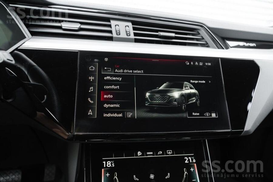 Balts Audi E-Tron 2022 Rīga, ar dzinēja tilpumu 0.00 L un nobraukumu 34 tūkst. km par 42000 €, foto 23 vietnē AUTOMOTO.COM.LV