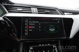 Balts Audi E-Tron 2022 Rīga, ar dzinēja tilpumu 0.00 L un nobraukumu 34 tūkst. km par 42000 €, foto 25 vietnē AUTOMOTO.COM.LV