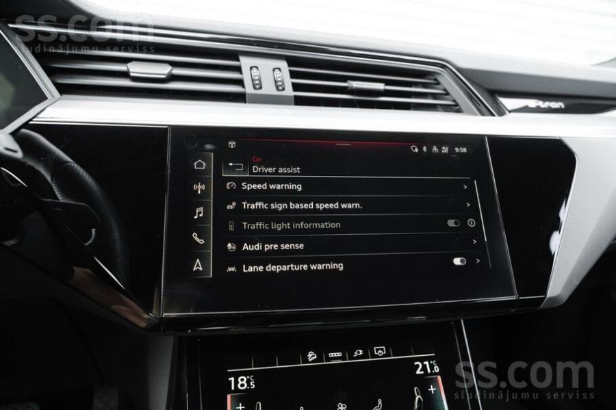 Balts Audi E-Tron 2022 Rīga, ar dzinēja tilpumu 0.00 L un nobraukumu 34 tūkst. km par 42000 €, foto 26 vietnē AUTOMOTO.COM.LV