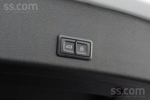 Balts Audi E-Tron 2022 Rīga, ar dzinēja tilpumu 0.00 L un nobraukumu 34 tūkst. km par 42000 €, foto 36 vietnē AUTOMOTO.COM.LV