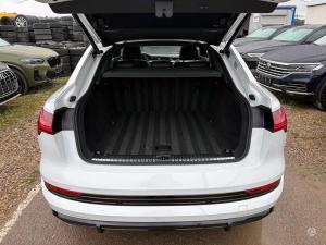 Balts Audi E-Tron 2022 Viļņa, ar dzinēja tilpumu 0.00 L un nobraukumu 90 tūkst. km par 38300 €, foto 34 vietnē AUTOMOTO.COM.LV