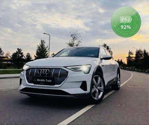 White Audi E-Tron 2022 in Vilnius, with an engine capacity of 0.00 L and mileage of 69 thousand km for 34990 €, photo  on AUTOMOTO.COM.LV
