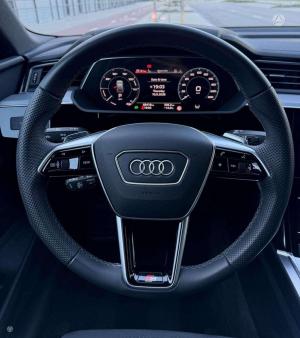 White Audi E-Tron 2022 in Vilnius, with an engine capacity of 0.00 L and mileage of 69 thousand km for 34990 €, photo 13 on AUTOMOTO.COM.LV