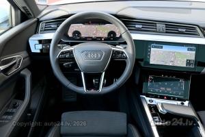 Balts Audi E-Tron 2023 Tallina, ar dzinēja tilpumu 0.00 L un nobraukumu 70 tūkst. km par 52990 €, foto 9 vietnē AUTOMOTO.COM.LV