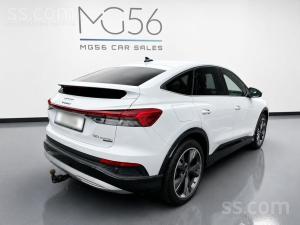 White Audi E-Tron 2023 in Riga, with an engine capacity of 0.00 L and mileage of 104 thousand km for 35990 €, photo 8 on AUTOMOTO.COM.LV