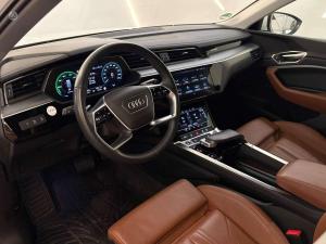 White Audi E-Tron 2023 in Marijampole, with an engine capacity of 0.00 L and mileage of 31 thousand km for 32650 €, photo 3 on AUTOMOTO.COM.LV