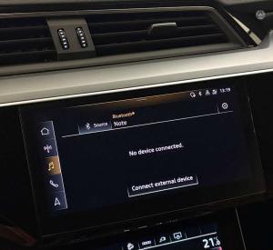White Audi E-Tron 2023 in Marijampole, with an engine capacity of 0.00 L and mileage of 31 thousand km for 32650 €, photo 8 on AUTOMOTO.COM.LV