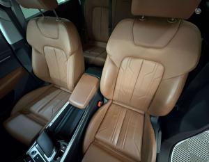 White Audi E-Tron 2023 in Marijampole, with an engine capacity of 0.00 L and mileage of 31 thousand km for 32650 €, photo 25 on AUTOMOTO.COM.LV