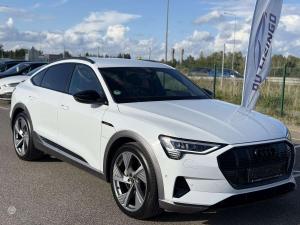 Balts Audi E-Tron 2023 Viļņa, ar dzinēja tilpumu 0.00 L un nobraukumu 48 tūkst. km par 39999 €, foto  vietnē AUTOMOTO.COM.LV