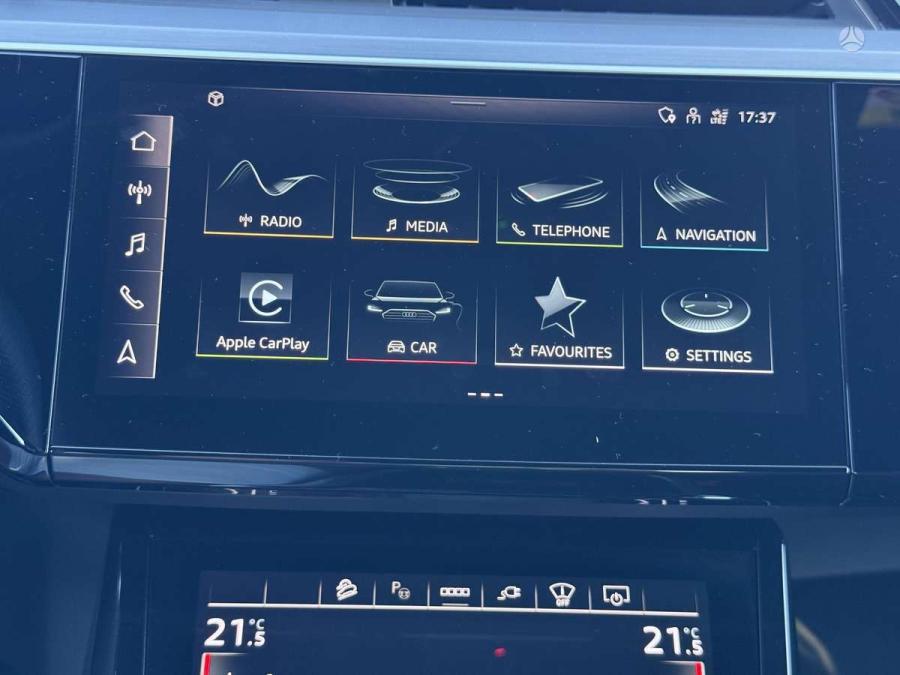 Balts Audi E-Tron 2023 Viļņa, ar dzinēja tilpumu 0.00 L un nobraukumu 48 tūkst. km par 39999 €, foto 39 vietnē AUTOMOTO.COM.LV