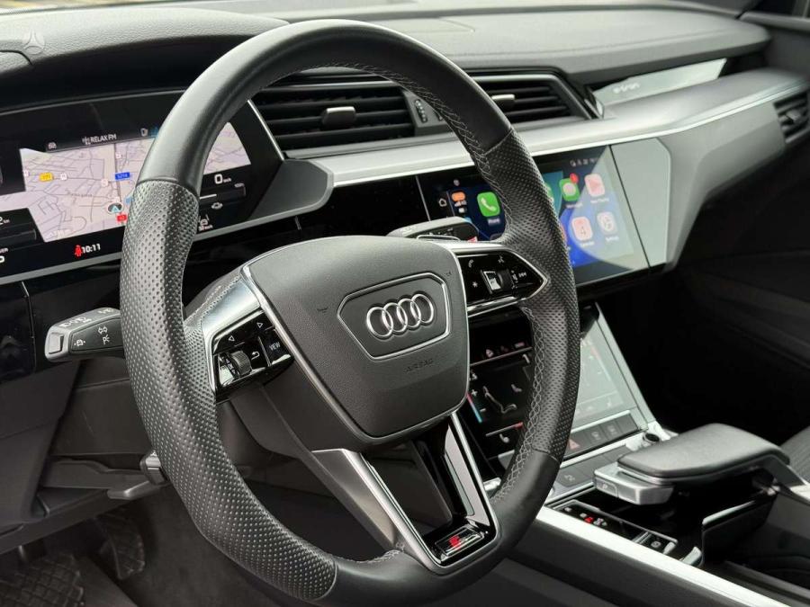 Balts Audi E-Tron 2023 Viļņa, ar dzinēja tilpumu 0.00 L un nobraukumu 48 tūkst. km par 39999 €, foto 52 vietnē AUTOMOTO.COM.LV