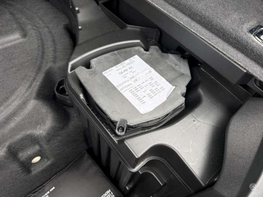 Balts Audi E-Tron 2023 Viļņa, ar dzinēja tilpumu 0.00 L un nobraukumu 48 tūkst. km par 39500 €, foto 13 vietnē AUTOMOTO.COM.LV