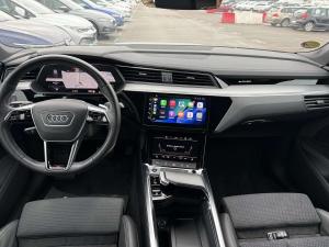 Balts Audi E-Tron 2023 Viļņa, ar dzinēja tilpumu 0.00 L un nobraukumu 48 tūkst. km par 39500 €, foto 48 vietnē AUTOMOTO.COM.LV