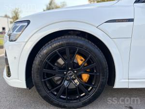 Balts Audi E-Tron 2023 Rīga, ar dzinēja tilpumu 0.00 L un nobraukumu 32 tūkst. km par 34900 €, foto 20 vietnē AUTOMOTO.COM.LV