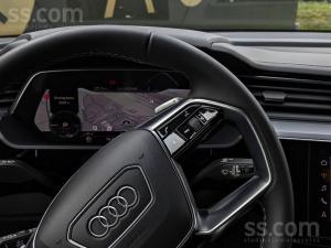 Balts Audi E-Tron 2023 Tukums, ar dzinēja tilpumu 0.00 L un nobraukumu 94 tūkst. km par 39990 €, foto 11 vietnē AUTOMOTO.COM.LV