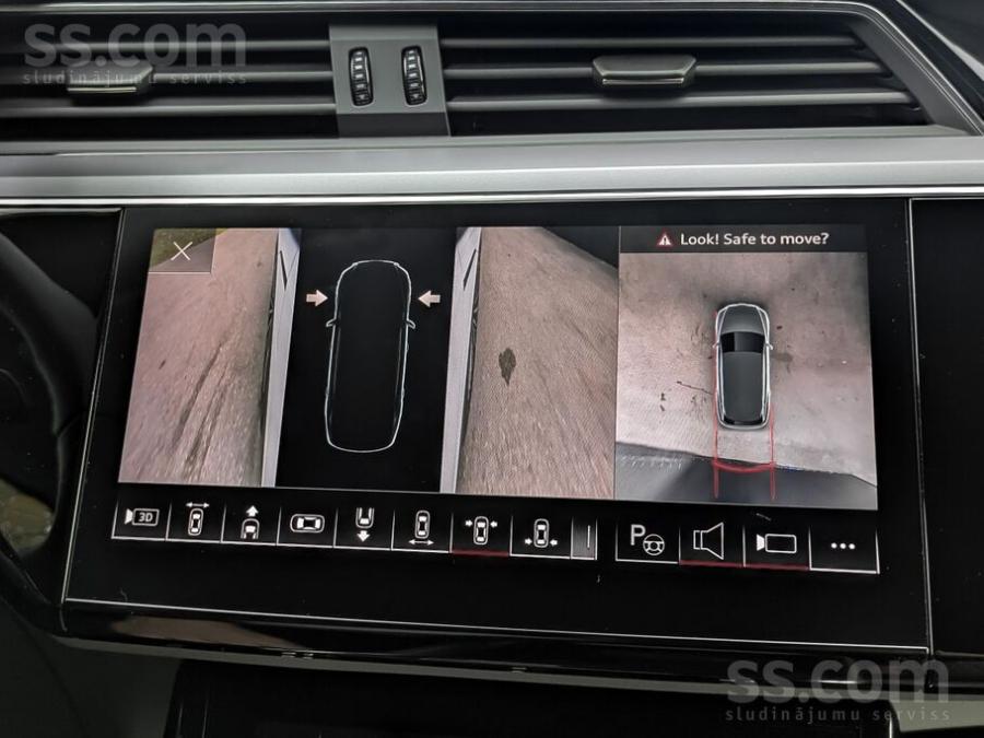Balts Audi E-Tron 2023 Tukums, ar dzinēja tilpumu 0.00 L un nobraukumu 94 tūkst. km par 39990 €, foto 17 vietnē AUTOMOTO.COM.LV