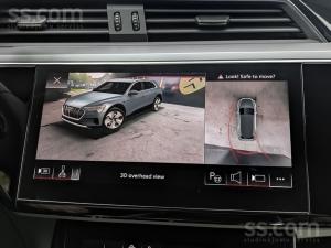 Balts Audi E-Tron 2023 Tukums, ar dzinēja tilpumu 0.00 L un nobraukumu 94 tūkst. km par 39990 €, foto 21 vietnē AUTOMOTO.COM.LV