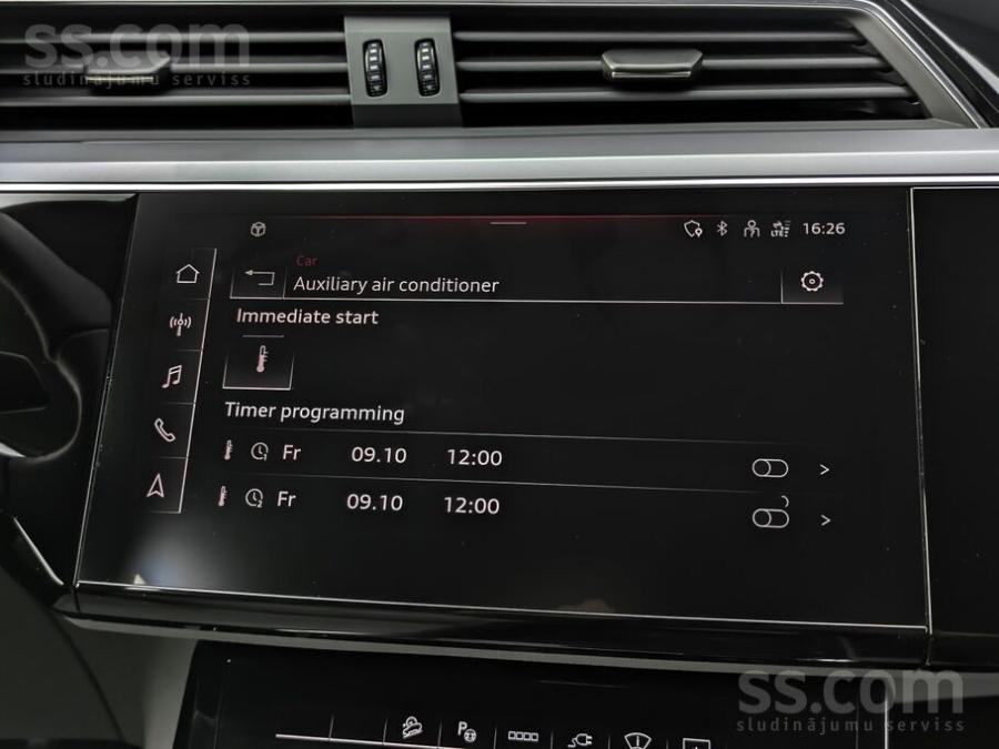 Balts Audi E-Tron 2023 Tukums, ar dzinēja tilpumu 0.00 L un nobraukumu 94 tūkst. km par 39990 €, foto 27 vietnē AUTOMOTO.COM.LV