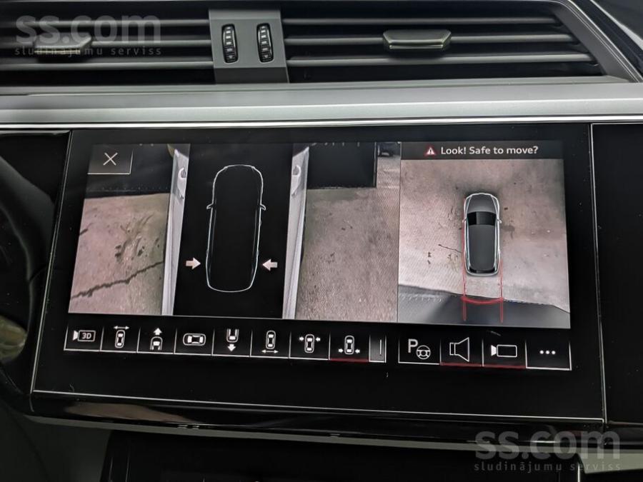 Balts Audi E-Tron 2023 Tukums, ar dzinēja tilpumu 0.00 L un nobraukumu 94 tūkst. km par 39990 €, foto 32 vietnē AUTOMOTO.COM.LV