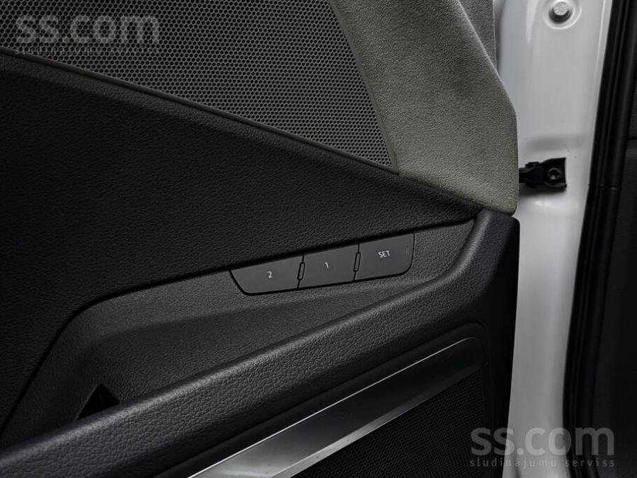 Balts Audi E-Tron 2023 Tukums, ar dzinēja tilpumu 0.00 L un nobraukumu 94 tūkst. km par 39990 €, foto 34 vietnē AUTOMOTO.COM.LV