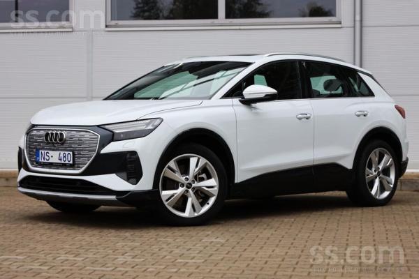 Balts Audi E-Tron 2024 Rīga, ar dzinēja tilpumu 0.00 L un nobraukumu 0 tūkst. km par 40995 €, foto 1 vietnē AUTOMOTO.COM.LV