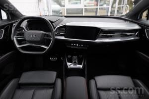 White Audi E-Tron 2024 in Riga, with an engine capacity of 0.00 L and mileage of 0 thousand km for 40995 €, photo 10 on AUTOMOTO.COM.LV