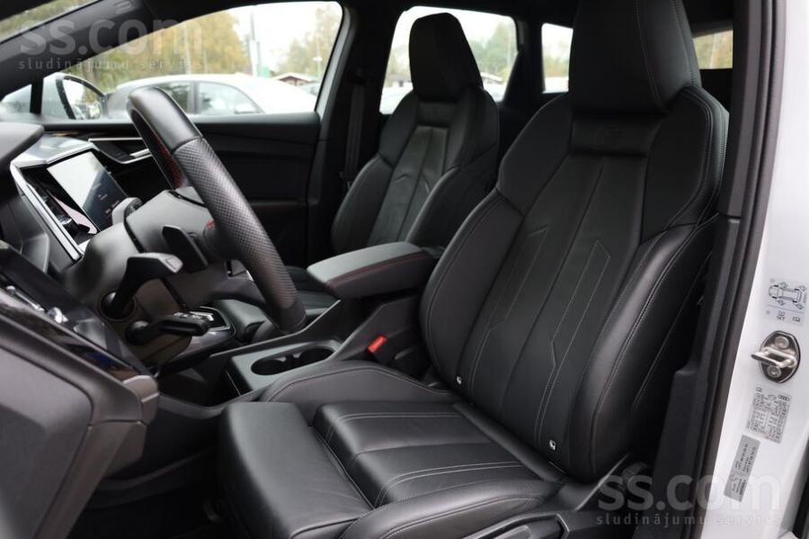 White Audi E-Tron 2024 in Riga, with an engine capacity of 0.00 L and mileage of 0 thousand km for 40995 €, photo 16 on AUTOMOTO.COM.LV