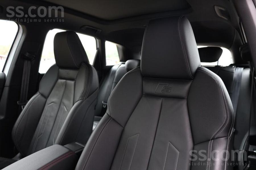 White Audi E-Tron 2024 in Riga, with an engine capacity of 0.00 L and mileage of 0 thousand km for 40995 €, photo 17 on AUTOMOTO.COM.LV
