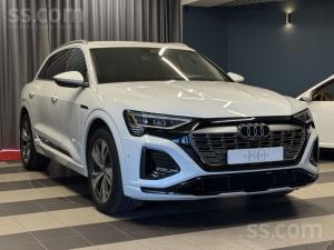 Balts Audi E-Tron 2024 Rīga, ar dzinēja tilpumu 0.00 L un nobraukumu 64 tūkst. km par 45990 €, foto 4 vietnē AUTOMOTO.COM.LV