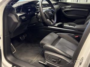 Balts Audi E-Tron 2024 Rīga, ar dzinēja tilpumu 0.00 L un nobraukumu 64 tūkst. km par 45990 €, foto 11 vietnē AUTOMOTO.COM.LV
