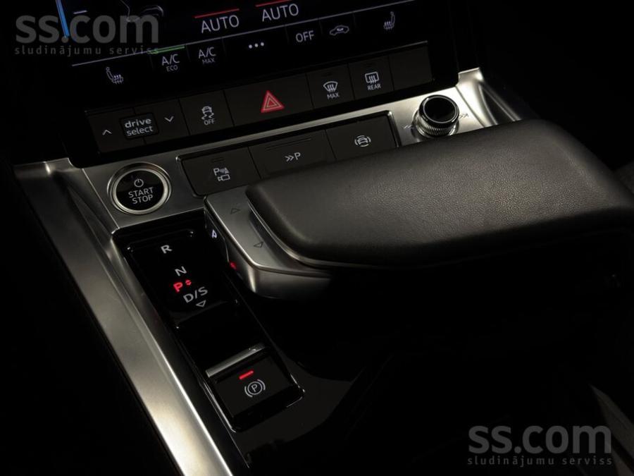 Balts Audi E-Tron 2024 Rīga, ar dzinēja tilpumu 0.00 L un nobraukumu 64 tūkst. km par 45990 €, foto 17 vietnē AUTOMOTO.COM.LV