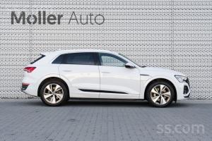 Белый Ауди E-Tron 2024 в Рига, объемом двигателя 0.00 л и пробегом 59 тыс. км за 46900 €, фото 6 на AUTOMOTO.COM.LV