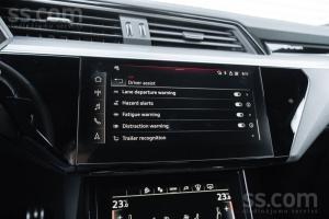 Белый Ауди E-Tron 2024 в Рига, объемом двигателя 0.00 л и пробегом 59 тыс. км за 46900 €, фото 29 на AUTOMOTO.COM.LV