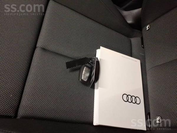 White Audi E-Tron 2025 in Riga, with an engine capacity of 0.00 L and mileage of 9 thousand km for 44690 €, photo 6 on AUTOMOTO.COM.LV