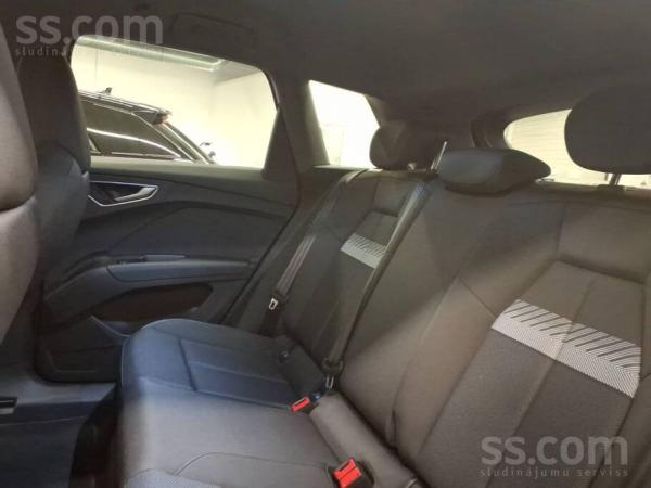 White Audi E-Tron 2025 in Riga, with an engine capacity of 0.00 L and mileage of 9 thousand km for 44690 €, photo 10 on AUTOMOTO.COM.LV