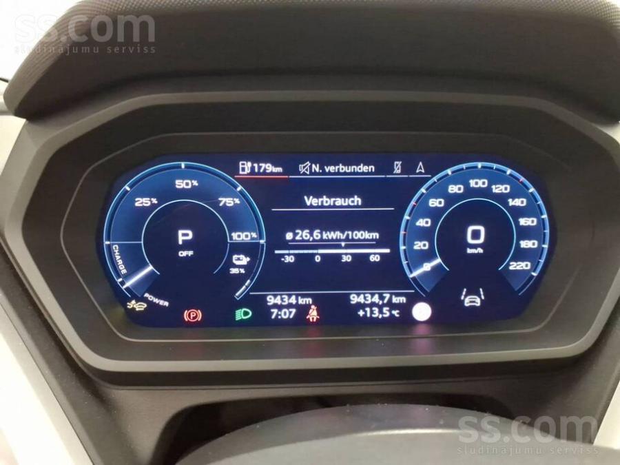 Balts Audi E-Tron 2025 Rīga, ar dzinēja tilpumu 0.00 L un nobraukumu 9 tūkst. km par 44690 €, foto 5 vietnē AUTOMOTO.COM.LV