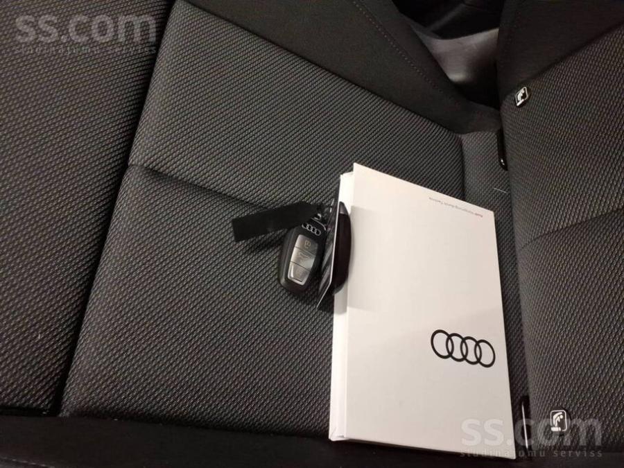 Balts Audi E-Tron 2025 Rīga, ar dzinēja tilpumu 0.00 L un nobraukumu 9 tūkst. km par 44690 €, foto 7 vietnē AUTOMOTO.COM.LV