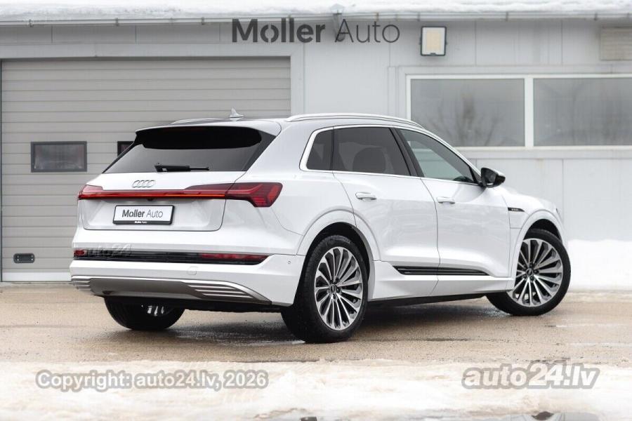 Balts Audi E-Tron 2021 Jelgava, ar dzinēja tilpumu 0.00 L un nobraukumu 94 tūkst. km par 27516 €, foto 5 vietnē AUTOMOTO.COM.LV