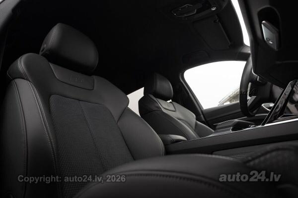 White Audi E-Tron 2021 in Jelgava, with an engine capacity of 0.00 L and mileage of 94 thousand km for 27516 €, photo 11 on AUTOMOTO.COM.LV