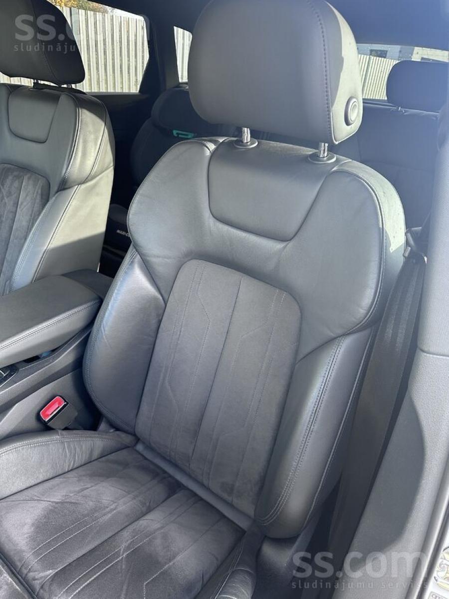 Balts Audi E-Tron 2021 Rīga, ar dzinēja tilpumu 0.00 L un nobraukumu 50 tūkst. km par 35950 €, foto 17 vietnē AUTOMOTO.COM.LV